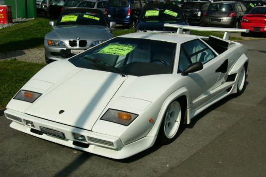 The register - List | Countach Register