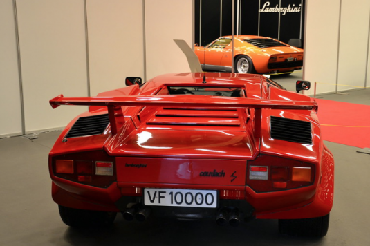 The register - List | Countach Register