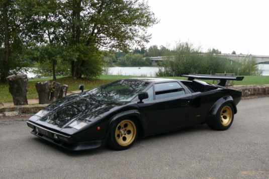 The register - List | Countach Register
